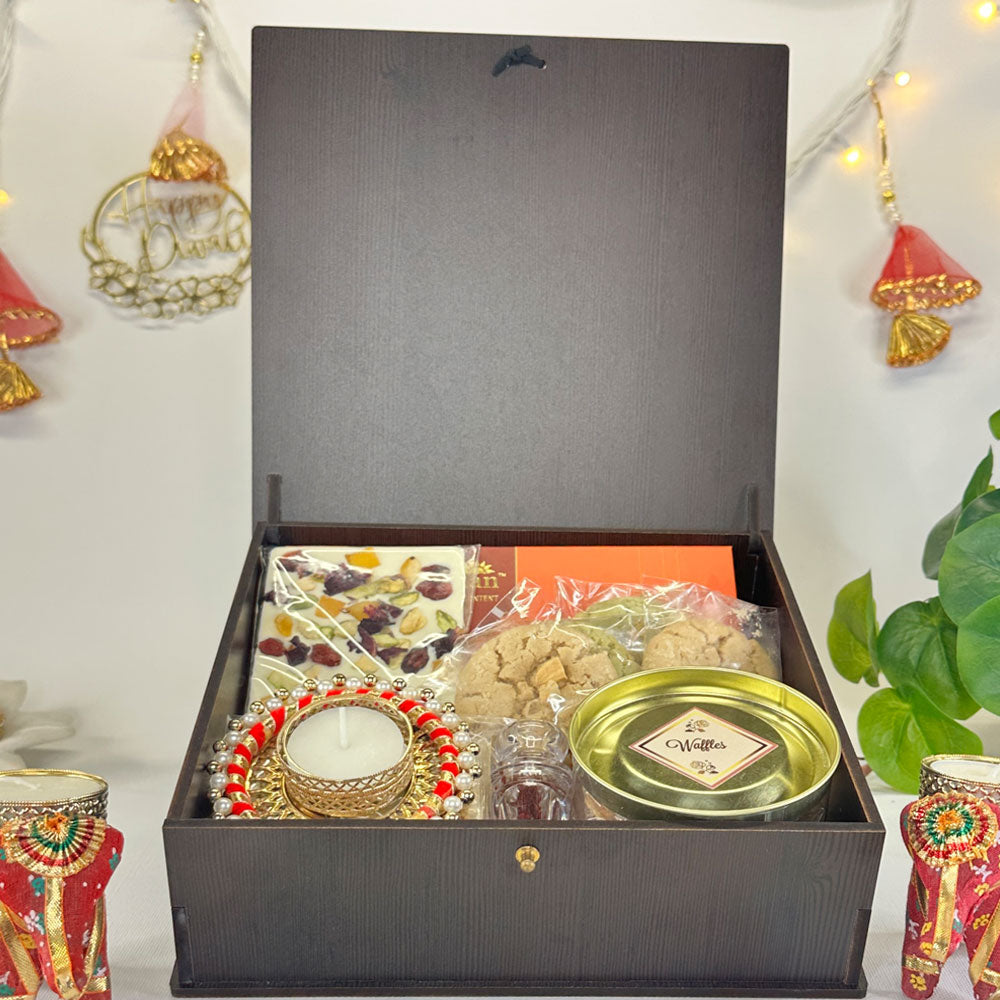 Gift Hamper Box - GC17 | gingercrush.com