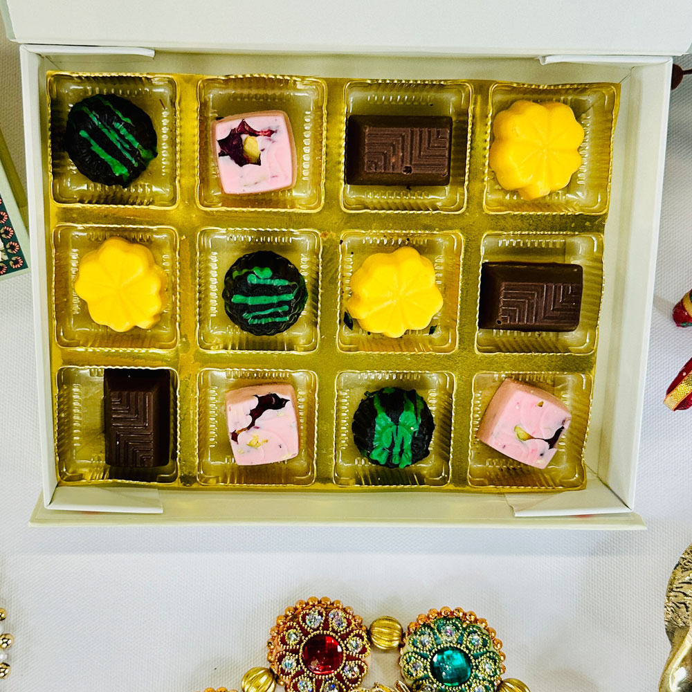 Gourmet Chocolate Box - GC01 | gingercrush.com